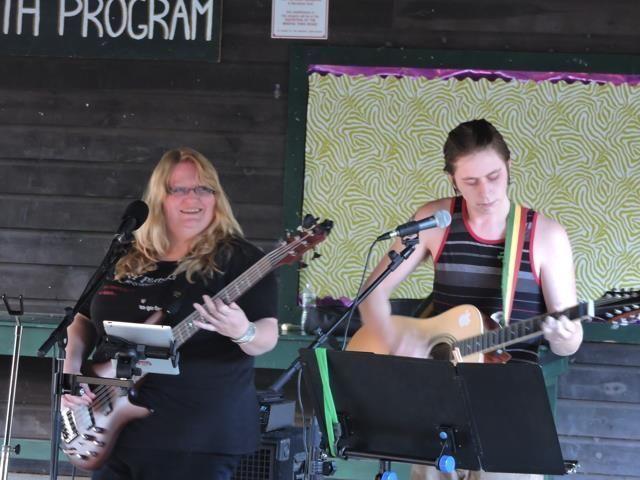 Dinner and a song | Sun Community News MINERVA – Michelle Howland and ...