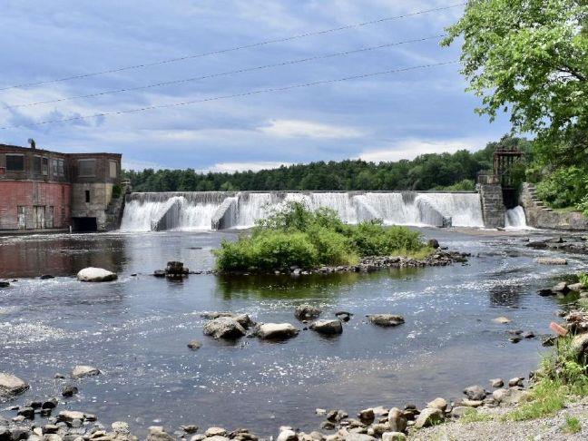 "High hazard" dam's future: local input | Sun Community News ...