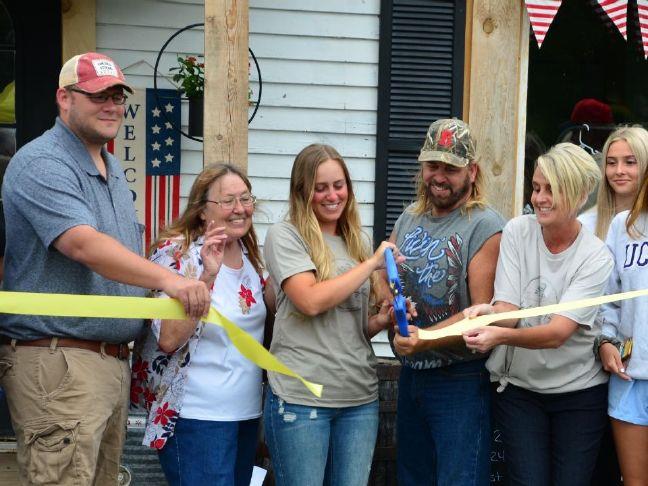 Hunter Way Farm now official | Sun Community News MORIAH | New business ...