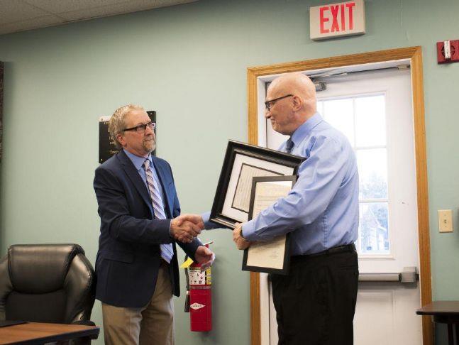 Local justice honored for decades of service | Sun Community News ...