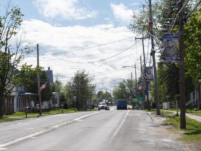 Mooers recognizes hometown heroes | Sun Community News MOOERS | The ...