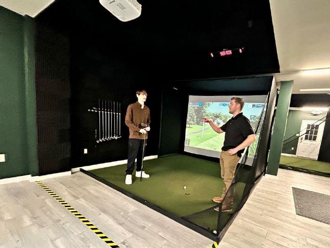 Local lads introduce indoor golf to downtown Plattsburgh | Sun ...