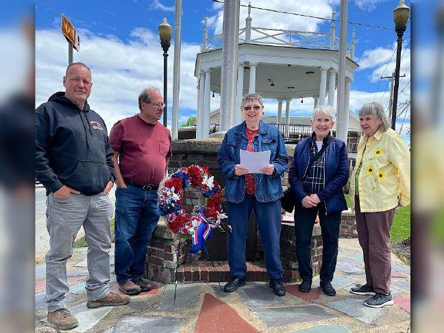 Ceremony held for Wbg.'s famed aviator Floyd Bennett | Sun Community ...