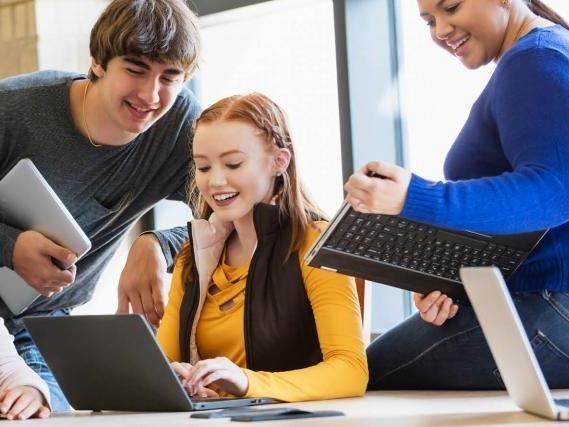 Hochul unveils Youth Workers Bill of Rights | Sun Community News ALBANY ...