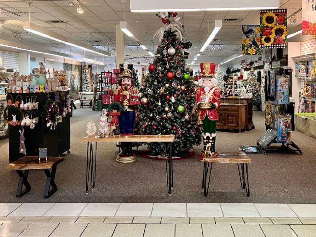 Champlain Centre welcomes new businesses | Sun Community News ...